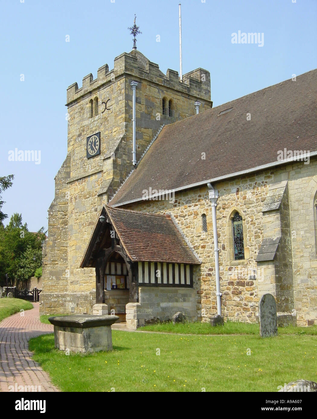 Newick church sussex Stock Photo - Alamy