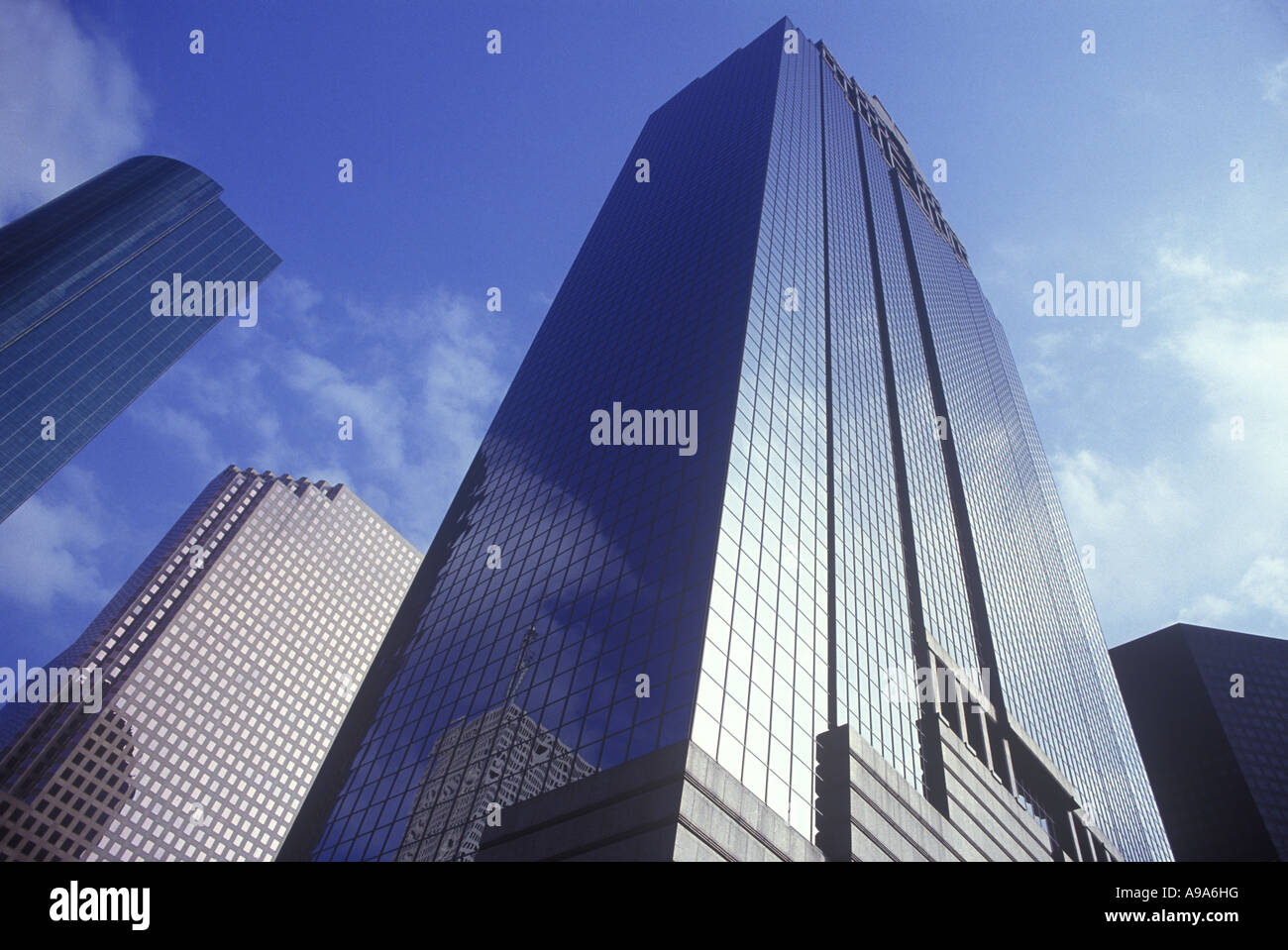 TALL OFFICE BUILDINGS DOWNTOWN HOUSTON TEXAS USA Stock Photo - Alamy