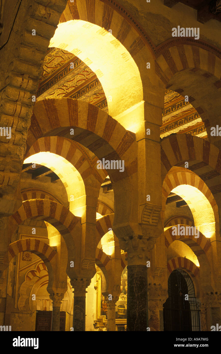 ARCHITECTURE MOORISH ARCHES MOSQUE CORDOBA SPAIN Stock Photo - Alamy