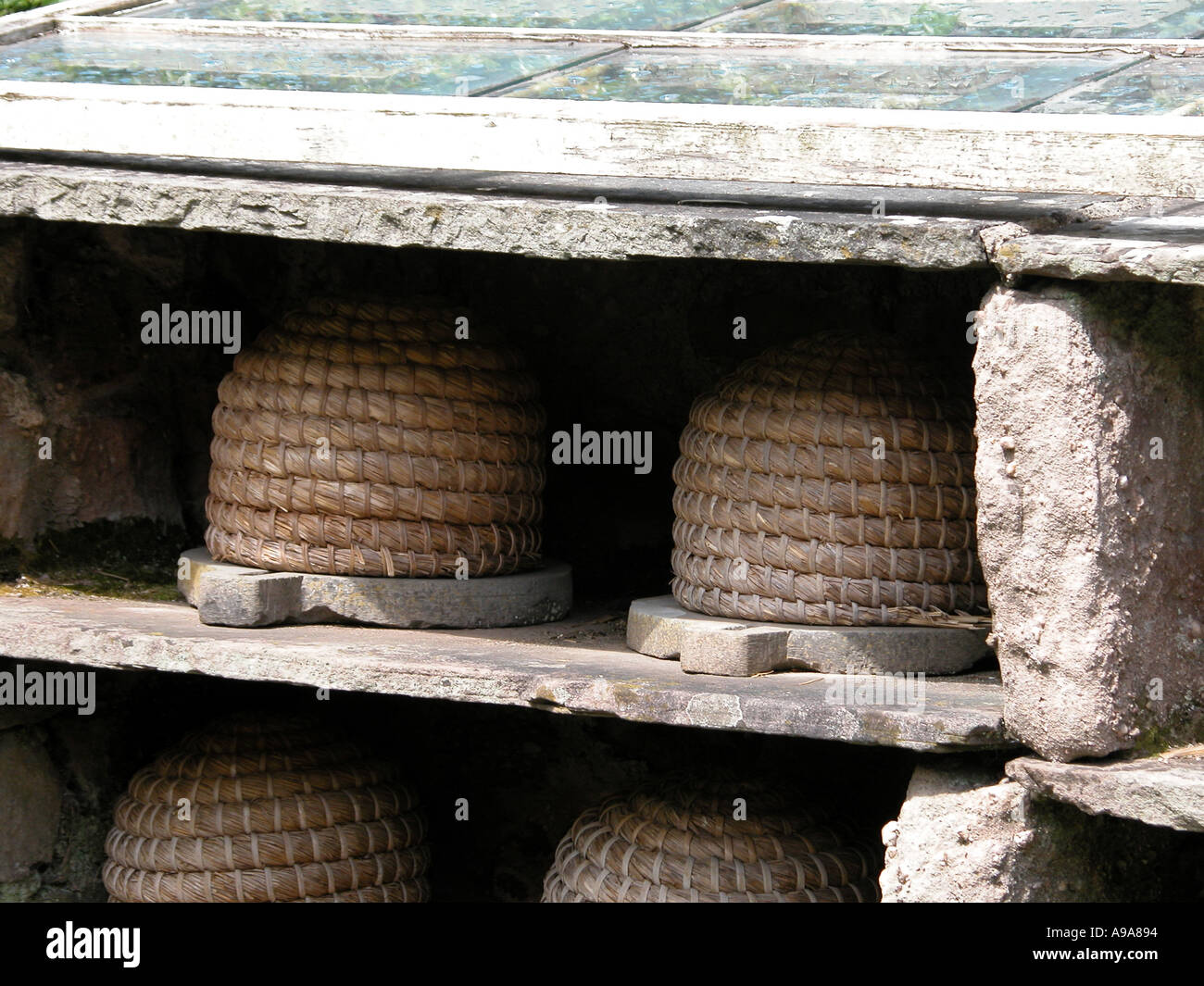 Bee skeps hi-res stock photography and images - Alamy