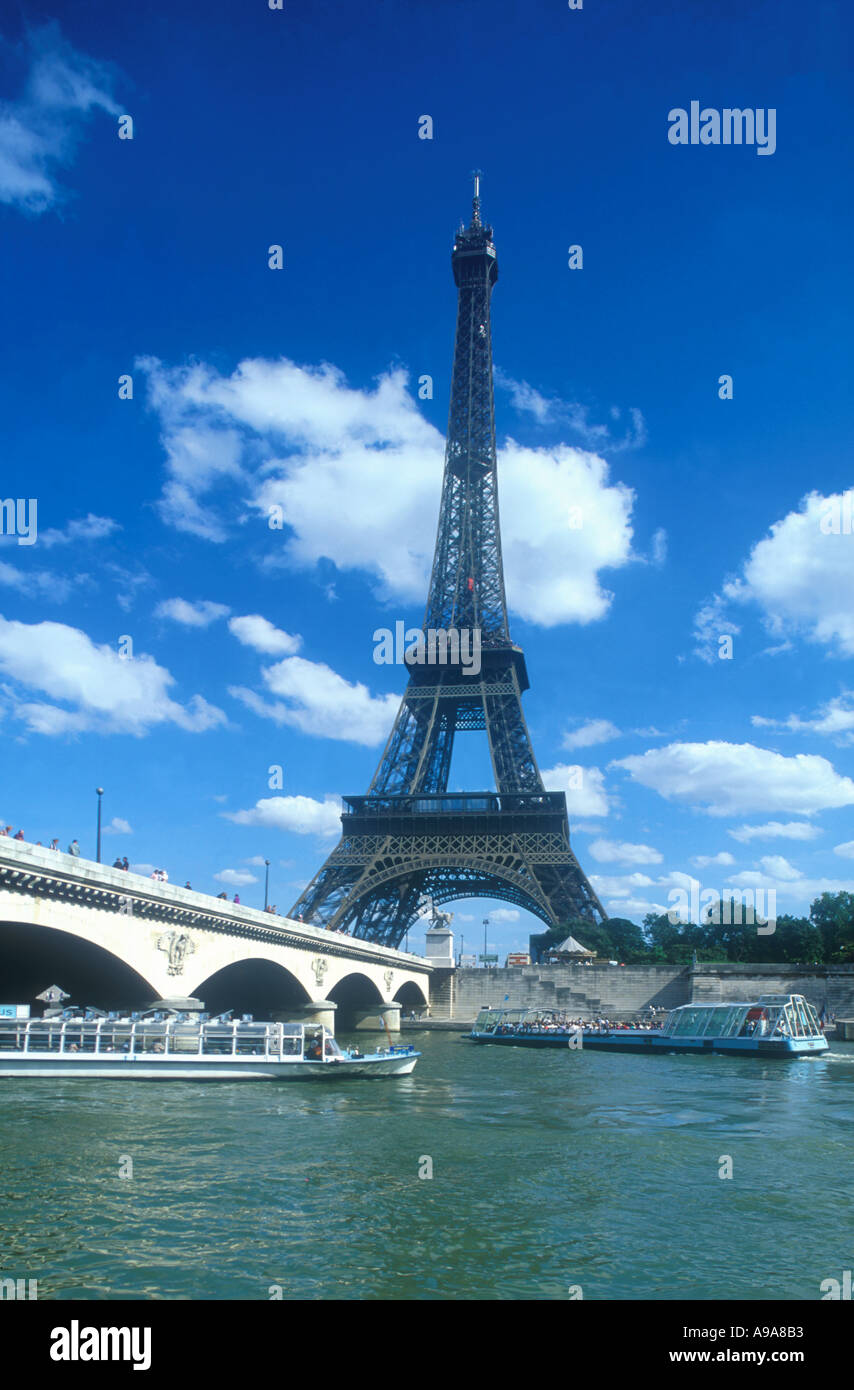Pont d iena bridge hi-res stock photography and images - Alamy