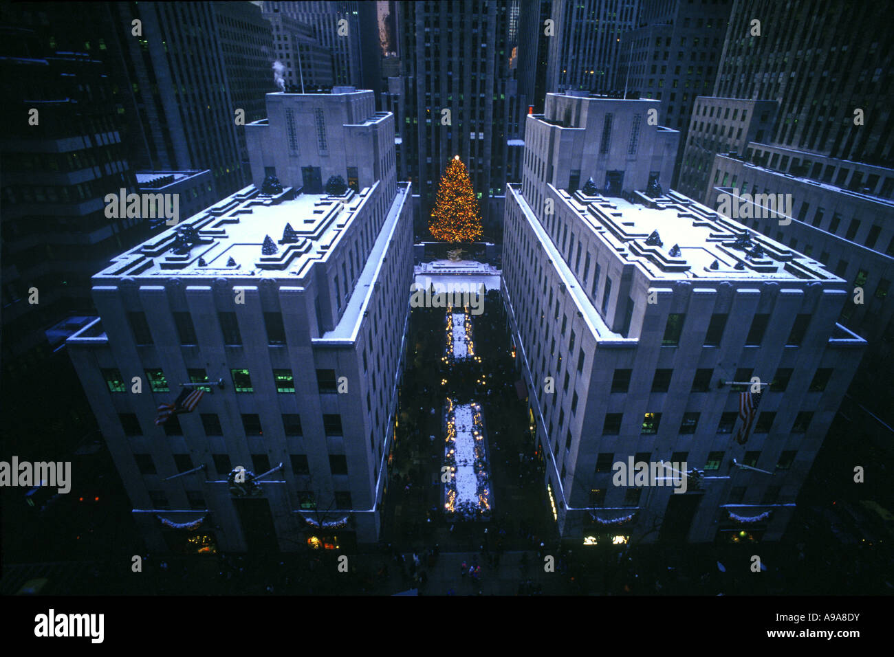 Rockefeller center roof gardens hi-res stock photography and images - Alamy