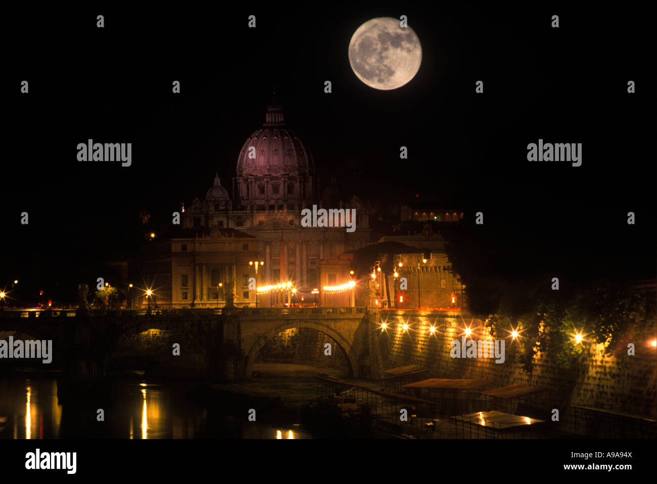 FULL MOON OVER SAINT PETERS BASILICA RIVER TIBER ROME ITALY Stock Photo ...