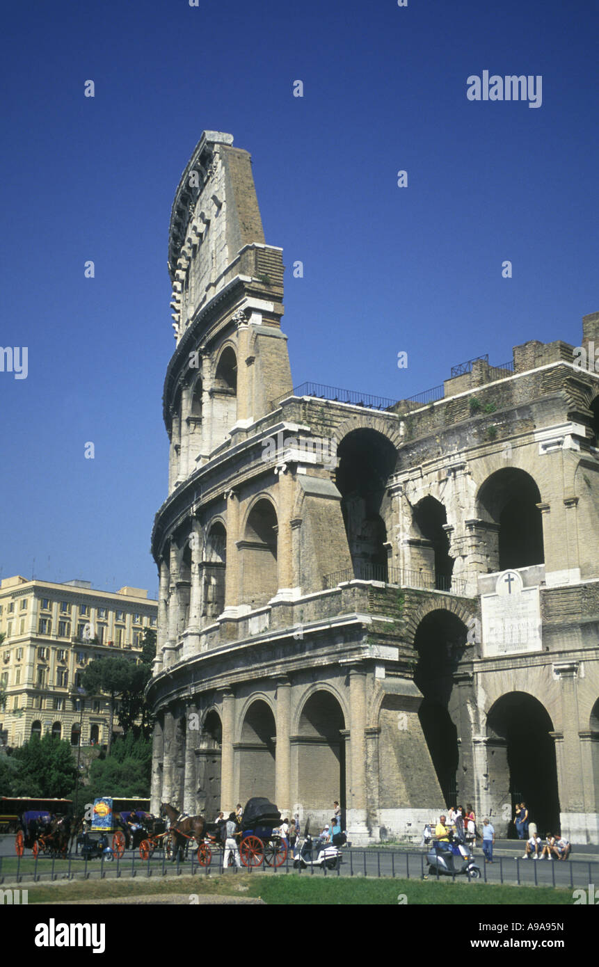 ROMAN COLOSSEUM RUINS PIAZZA DI SANTA FRANCESCA ROME ITALY Stock Photo ...