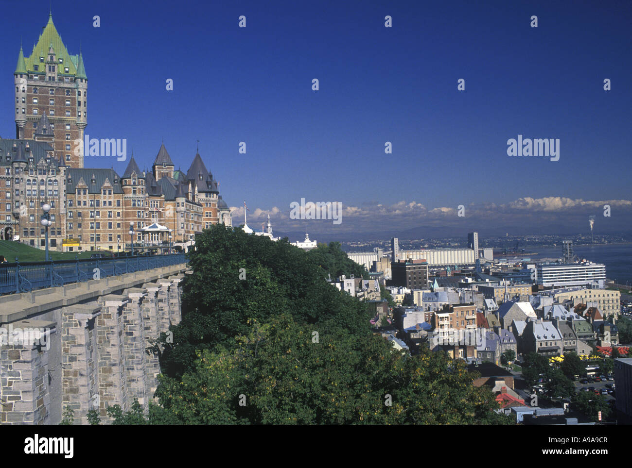 Dufferin terrace rooftops hi-res stock photography and images - Alamy