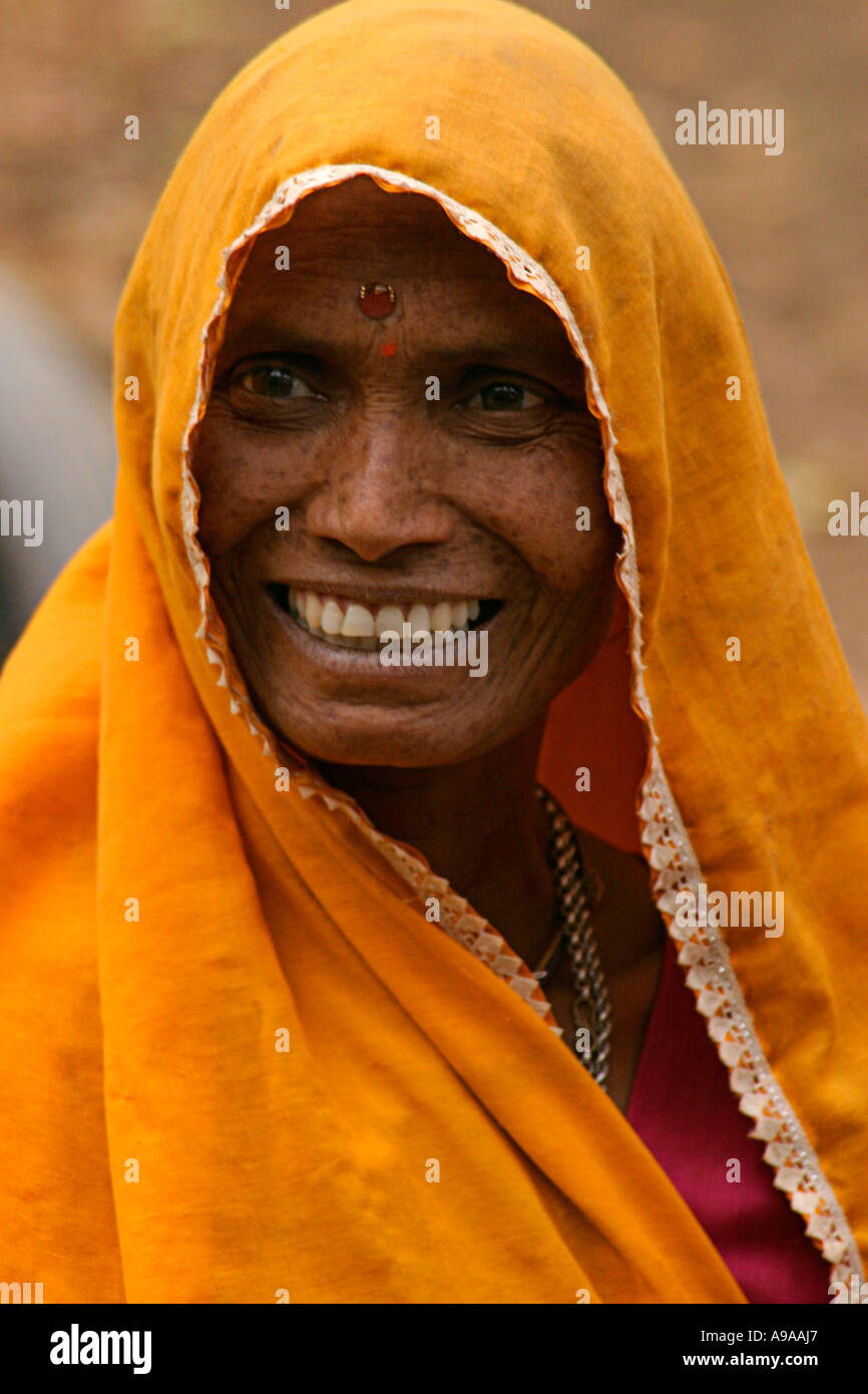 Indian smile smiling hi-res stock photography and images - Alamy