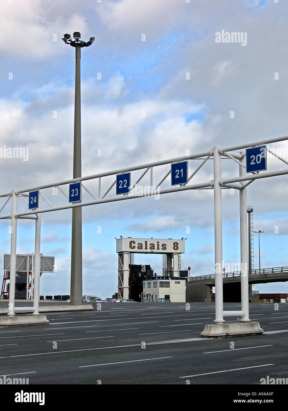 Calais cross channel ferry terminal port Stock Photo - Alamy