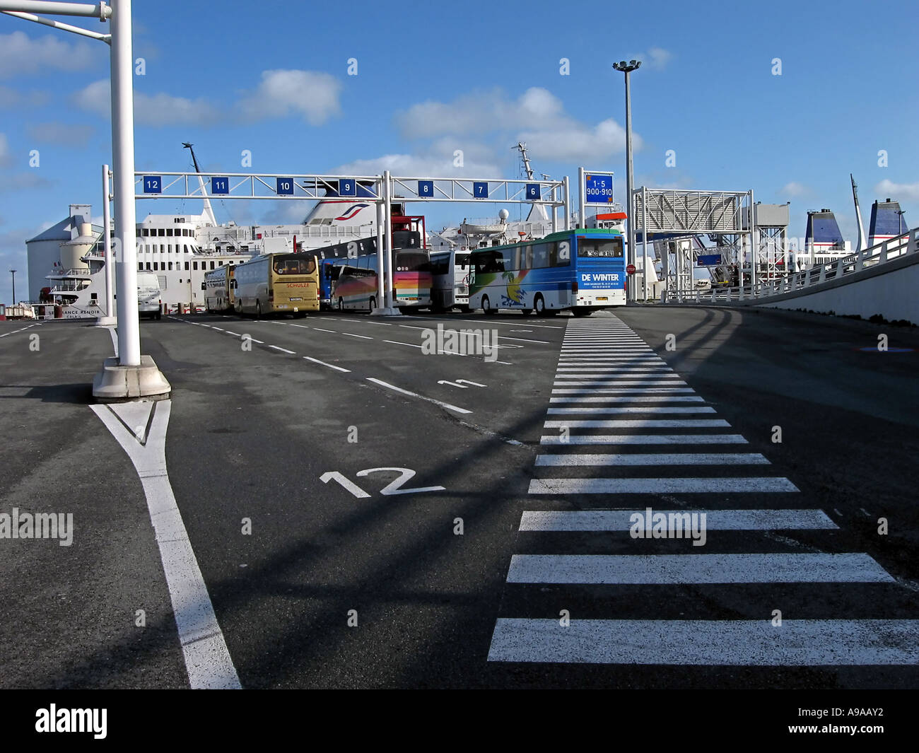 Calais cross channel ferry terminal port Stock Photo - Alamy