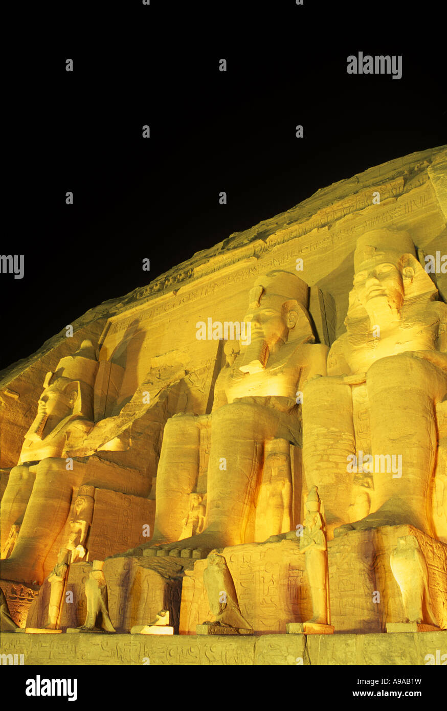 TEMPLE OF RAMSES II ABU SIMBEL EGYPT Stock Photo - Alamy