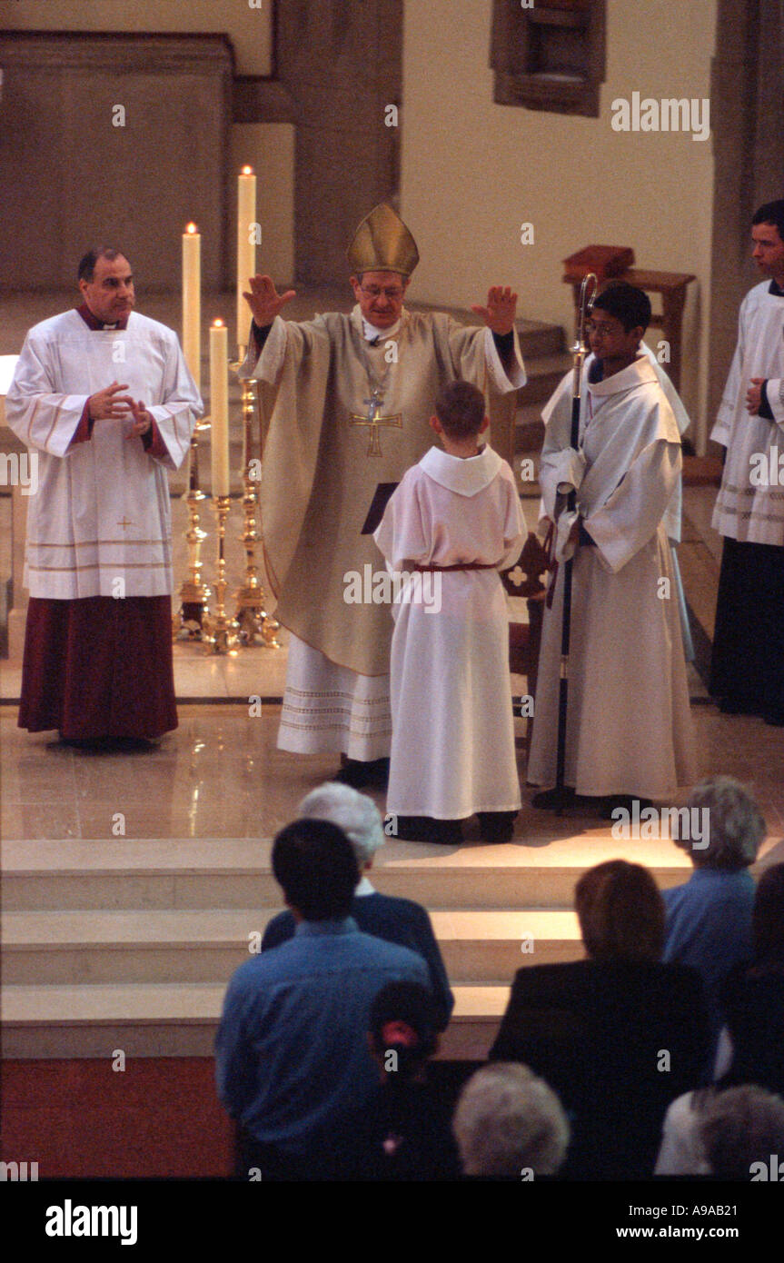 Priest catholic church end mass hi-res stock photography and images - Alamy
