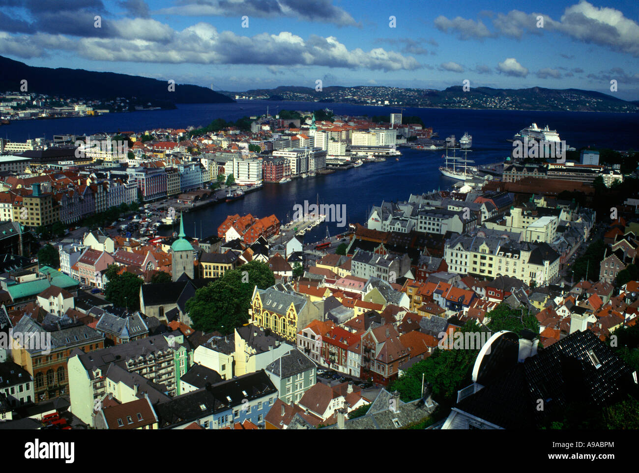 HARBOUR BERGEN NORWAY Stock Photo - Alamy
