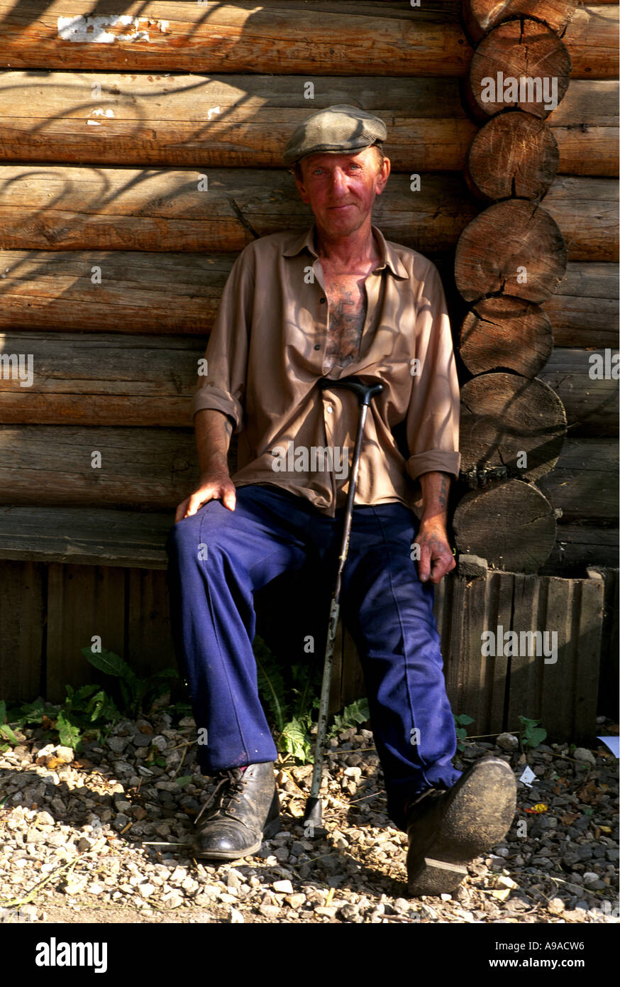 Russia Old Man Stock Photo - Alamy