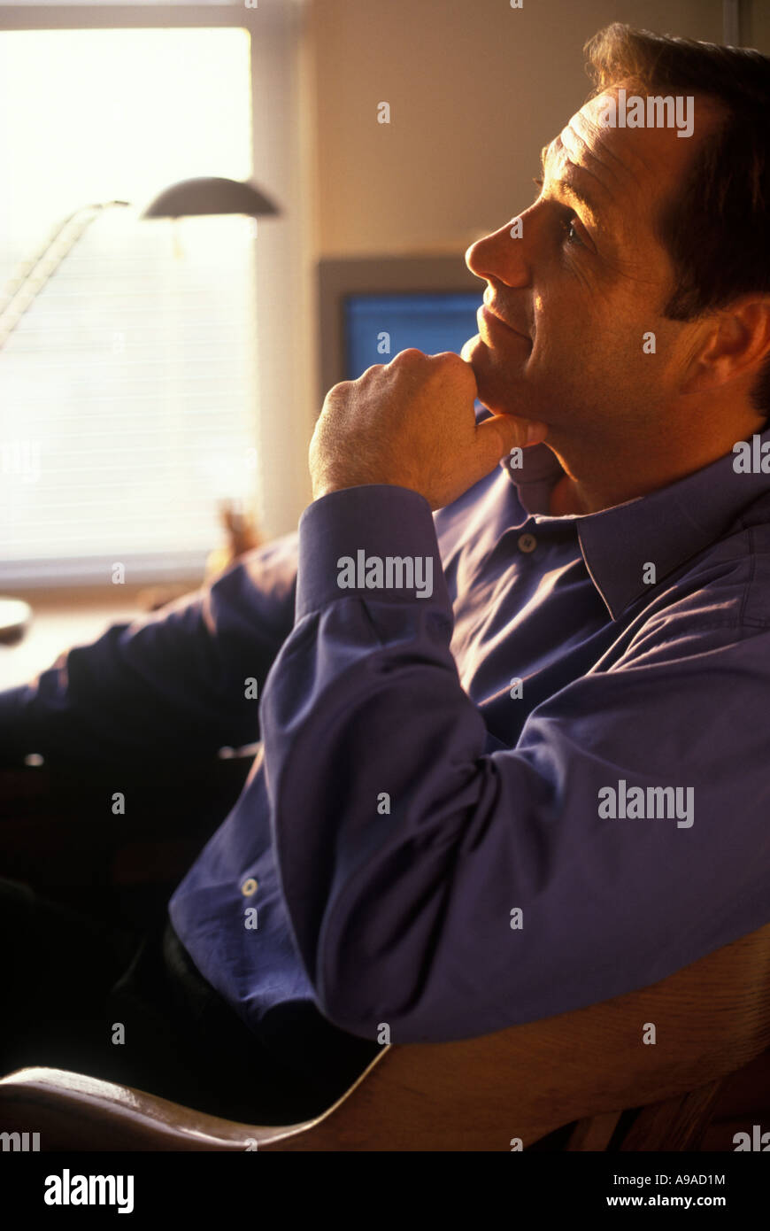 1998 HISTORICAL MAN WORKING FROM HOME IN HOME OFFICE Stock Photo - Alamy