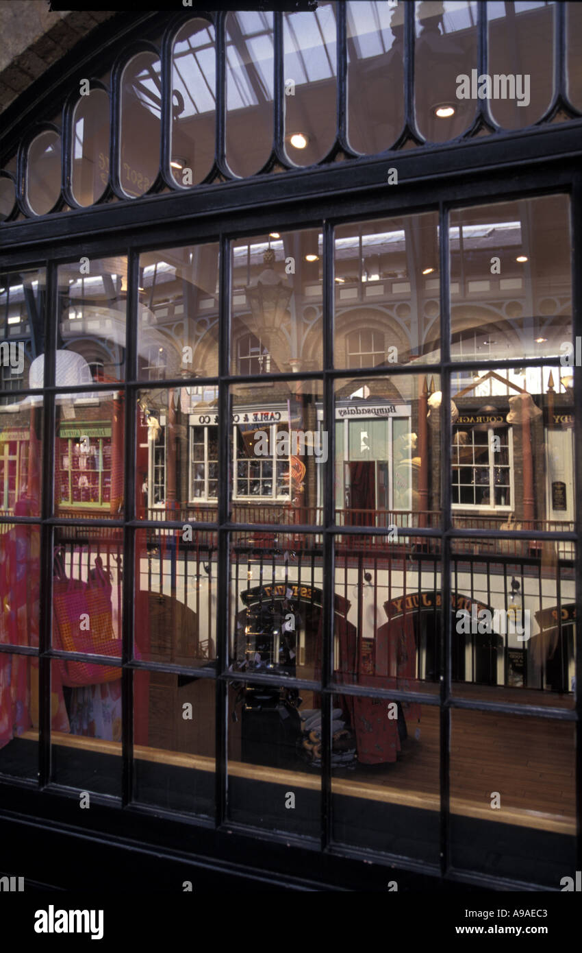 UNITED KINGDOM London Covent Garden Arcade Stock Photo - Alamy