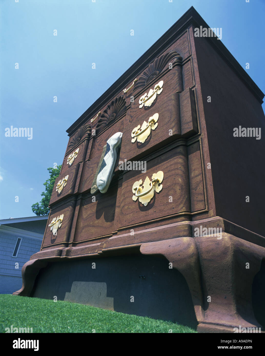 CHIPPENDALE DRESSER BUILDING HIGH POINT NORTH CAROLINA USA Stock Photo ...