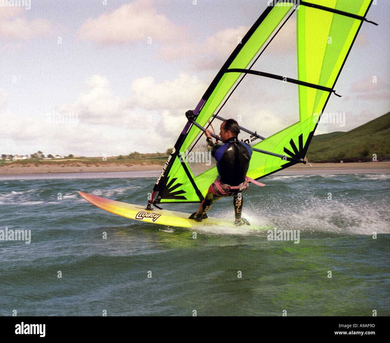 Cornish windsurfing hi-res stock photography and images - Alamy