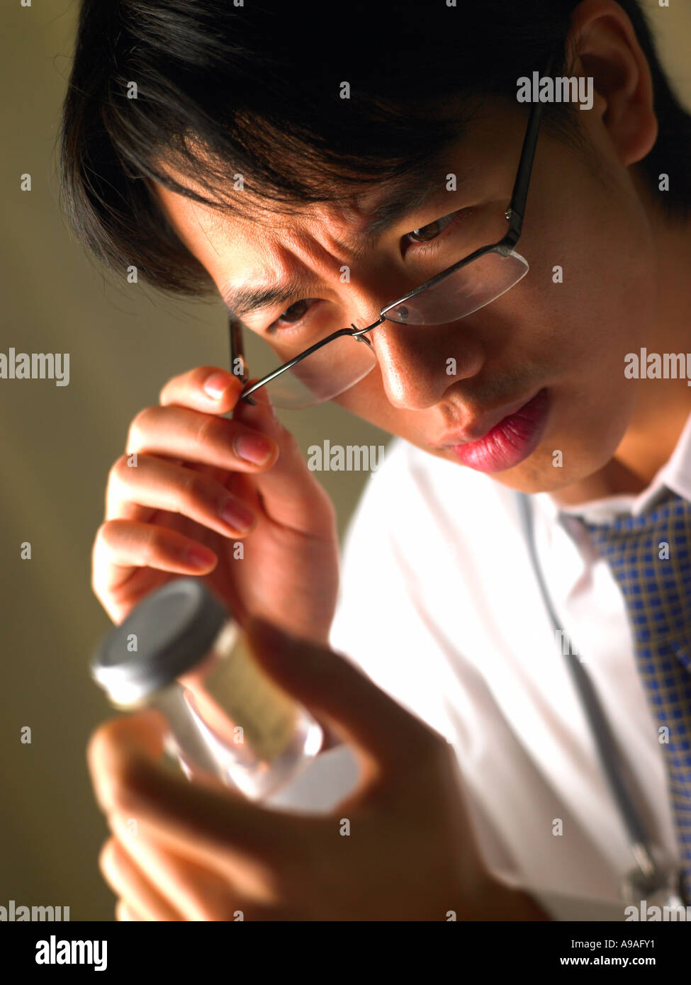 medic with case notes doctor sample Stock Photo - Alamy