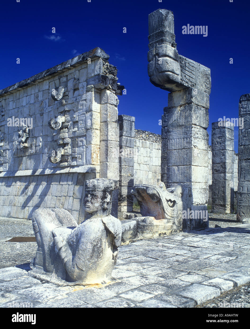 CHAC MOOL ALTAR TEMPLE OF WARRIORS CHICHEN ITZA MAYAN RUINS YUCATAN ...