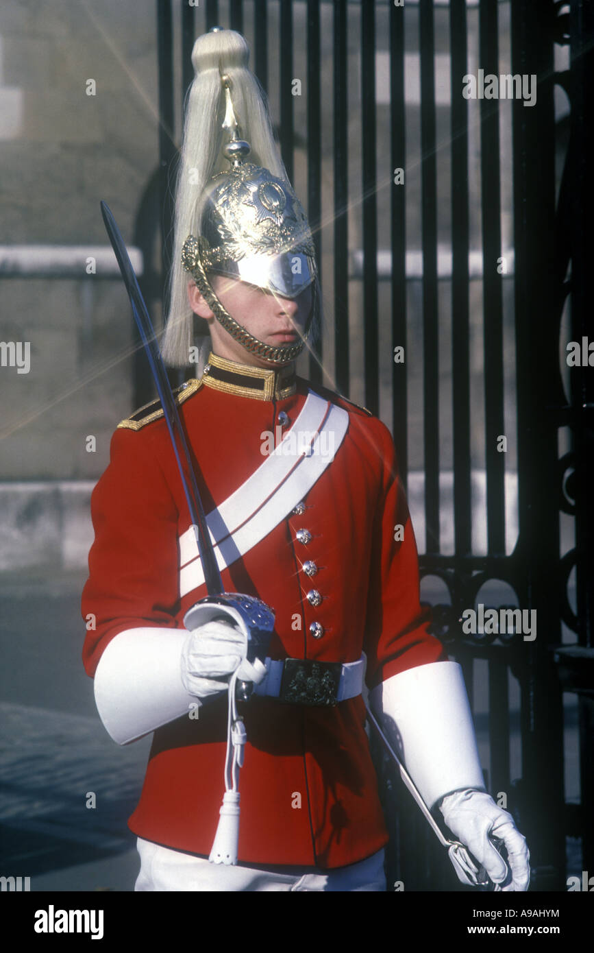 STANDING SENTRY SWORD GUARDSMAN CEREMONIAL UNIFORM HORSE GUARD’S PARADE ...