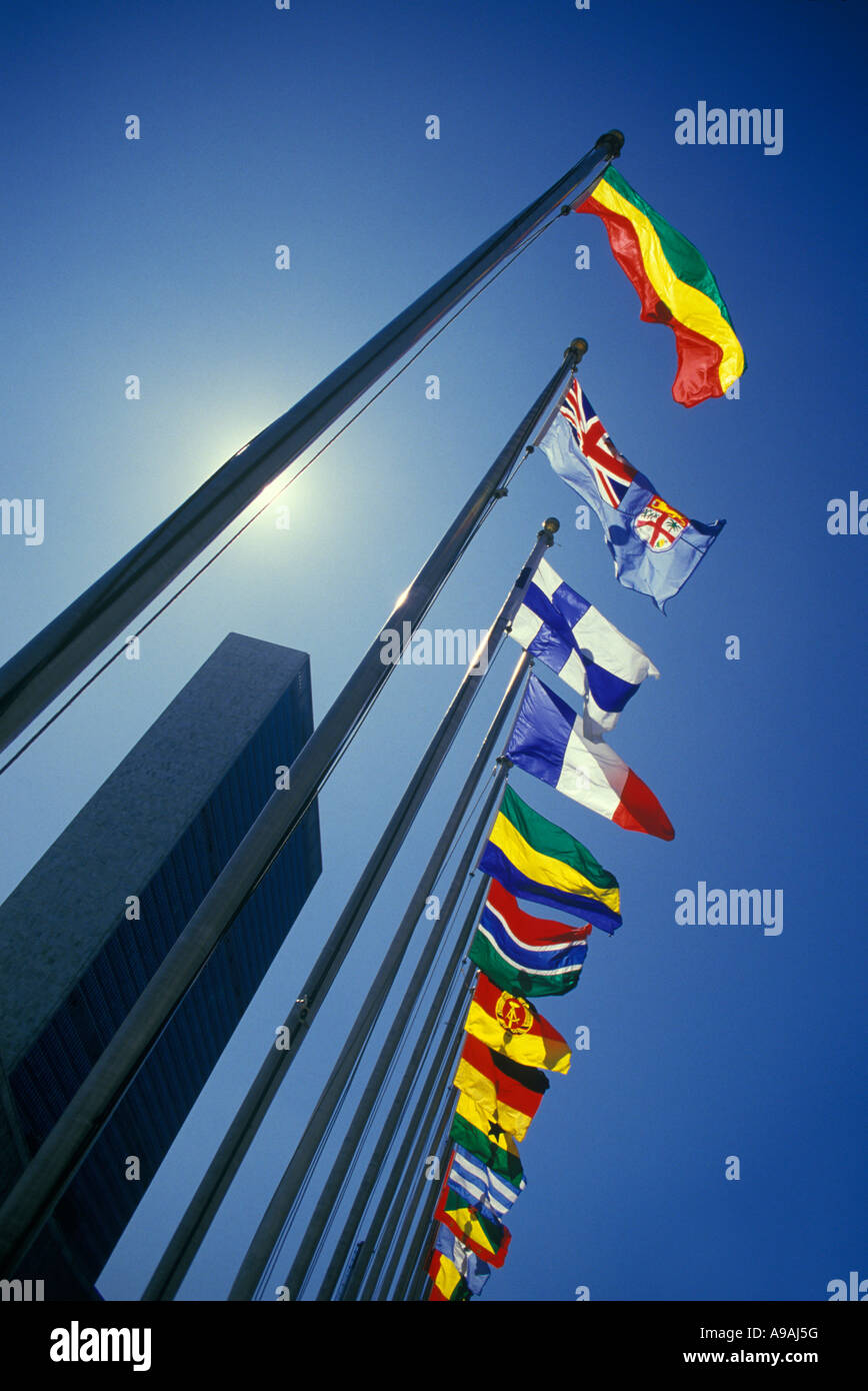 ROW OF NATIONAL FLAGS ON FLAGPOLES UNITED NATIONS BUILDING (©NIEMEYER ...