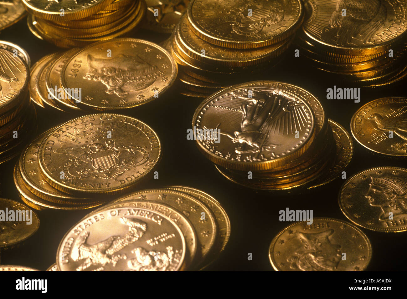International coinage hi-res stock photography and images - Alamy