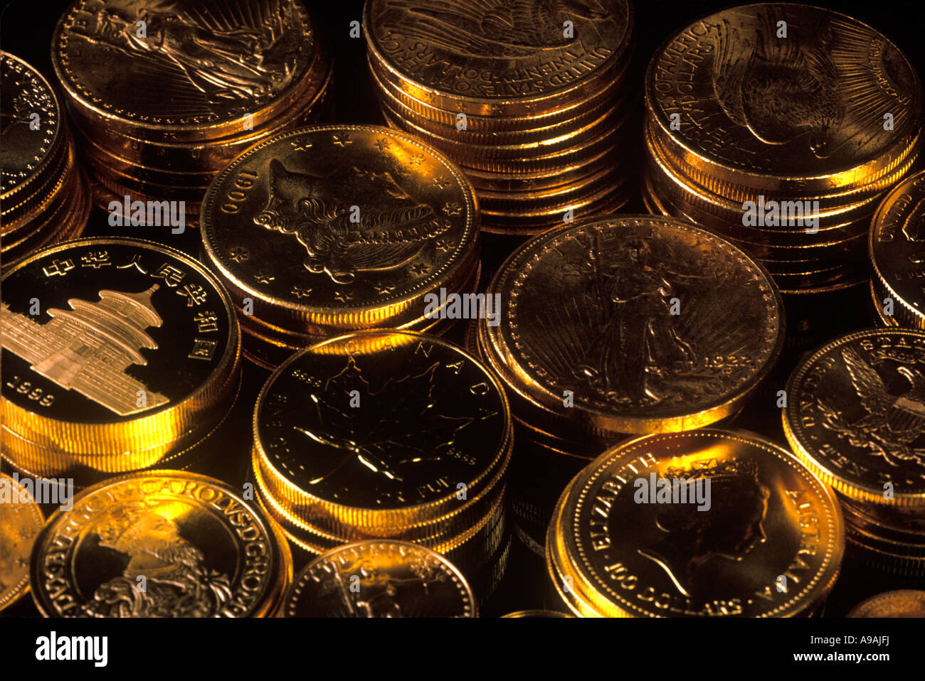 International coinage hi-res stock photography and images - Alamy