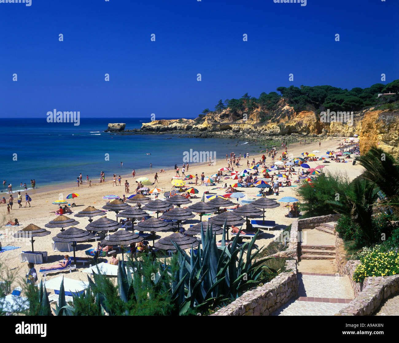 PRAIA SANTA EULALAI BEACH ALBUFEIRA ALGARVE COASTLINE PORTUGAL Stock ...