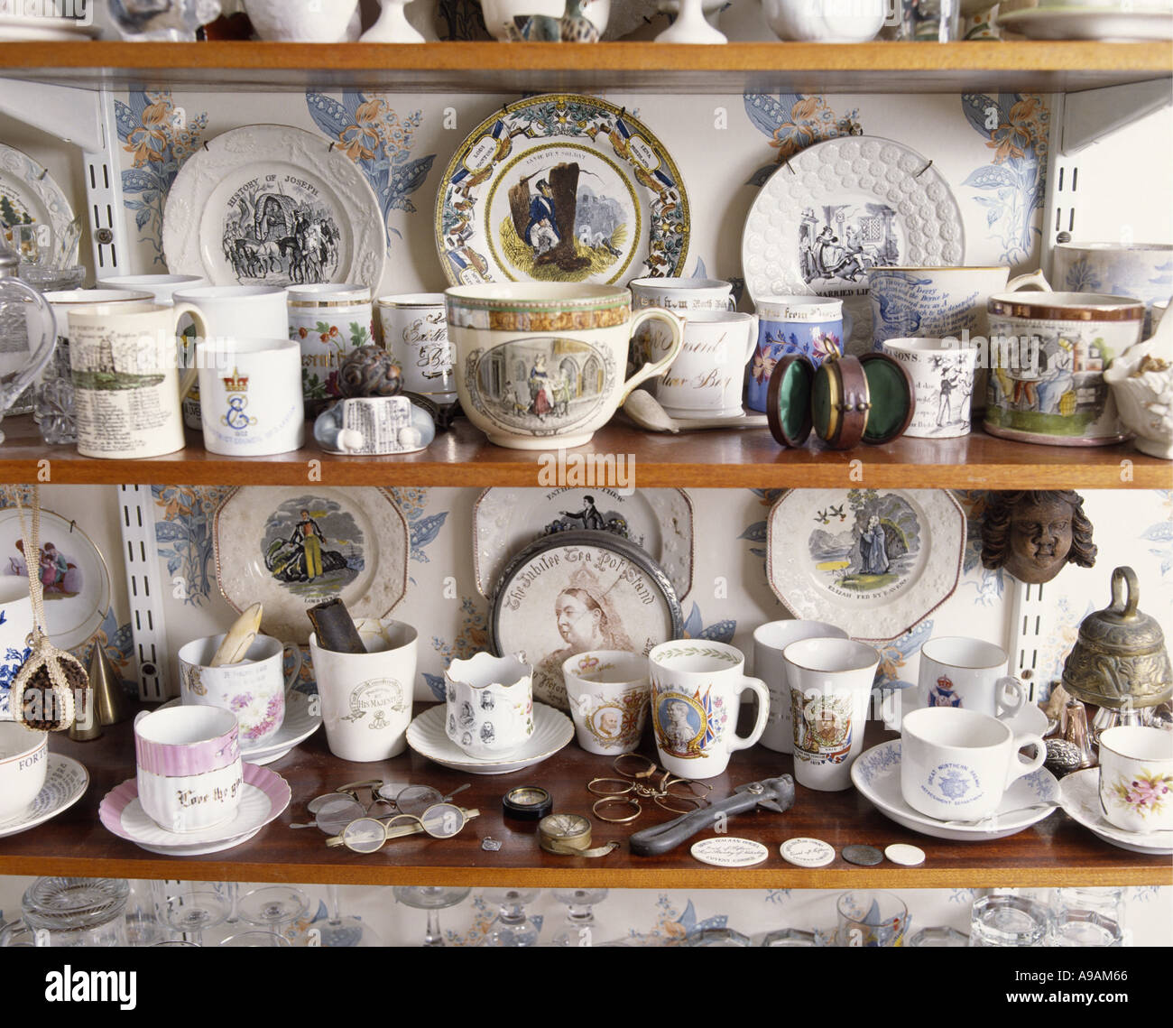 Crockery collection hi-res stock photography and images - Alamy