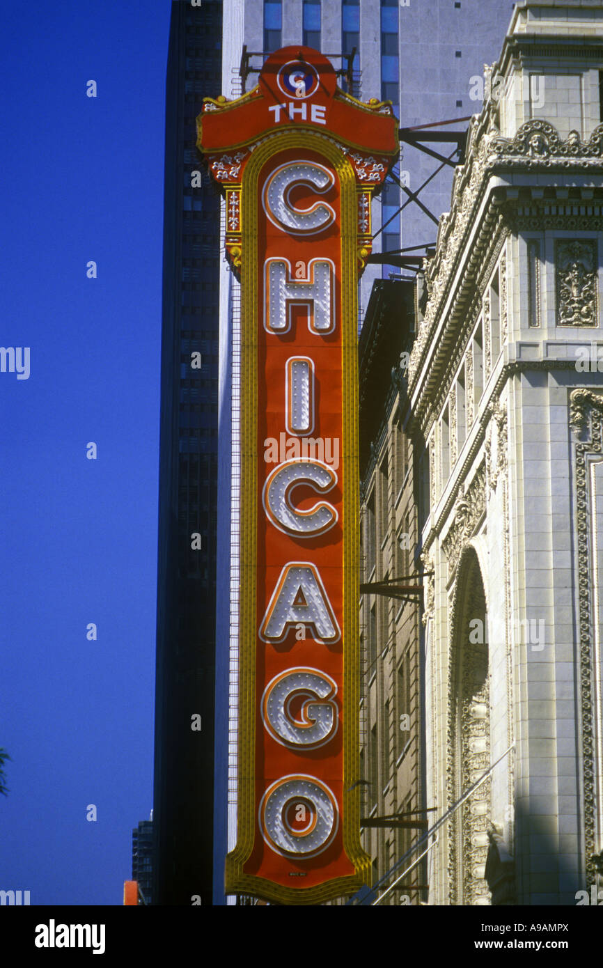CHICAGO THEATER CENTER SIGN MARQUEE PAGE BROTHERS BUILDING (©RAPP ...