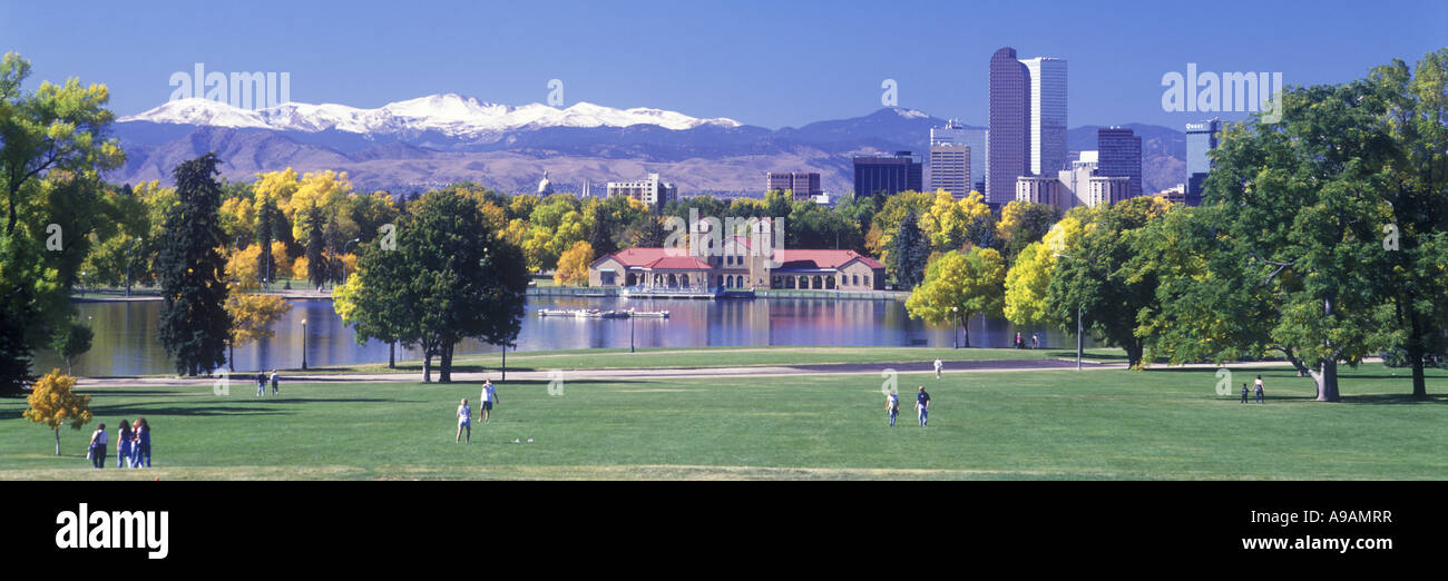 FALL FOLIAGE CITY PARK DOWNTOWN SKYLINE DENVER COLORADO USA Stock Photo ...