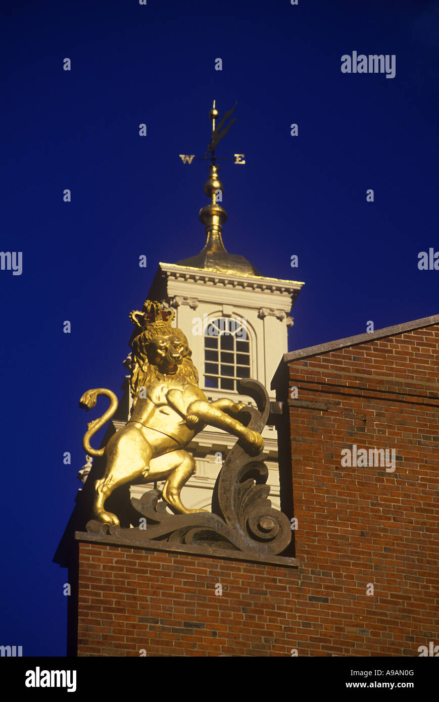 BRITISH LION STATUE TOP OF OLD STATE HOUSE BOSTON MASSACHUSETTS USA ...