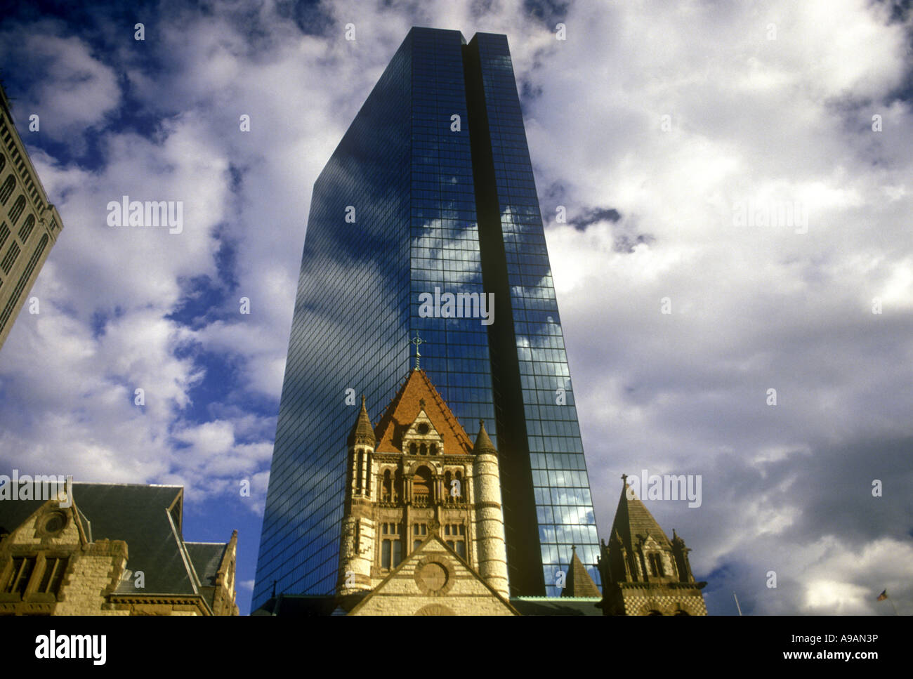 TRINITY CHURCH AND JOHN HANCOCK TOWER BUILDING BOSTON MASSACHUSETTS USA ...