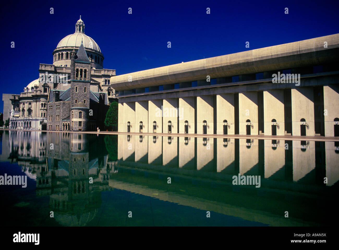 CHRISTIAN SCIENCE CENTER BOSTON MASSACHUSETTS USA Stock Photo - Alamy