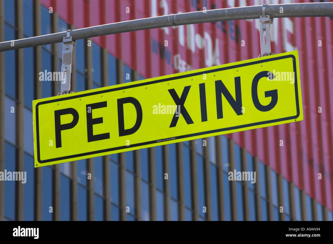 pedestrian crossing sign L A Ca Stock Photo - Alamy