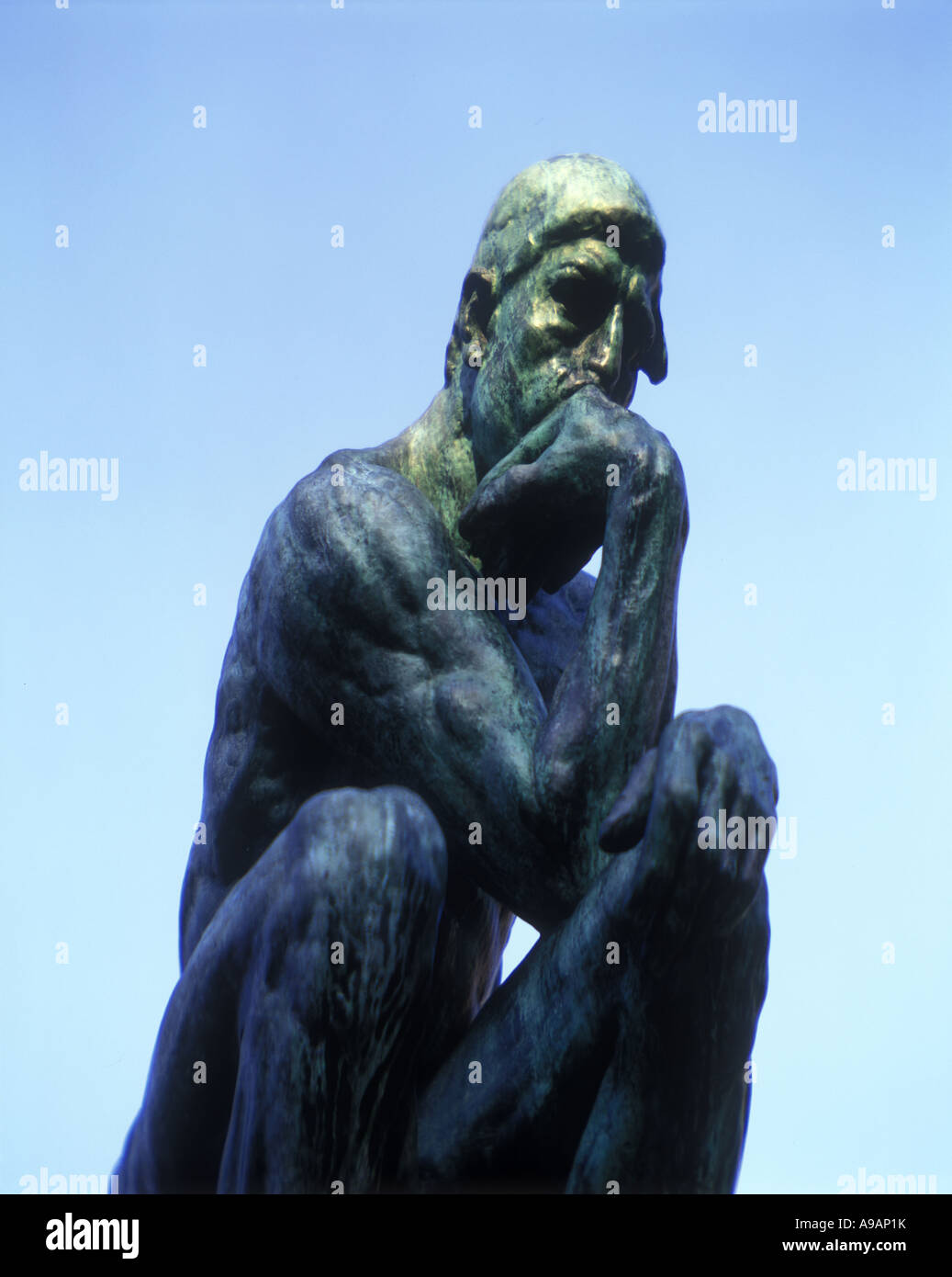 THINKER STATUE (©AUGUSTE RODIN 1909) RODIN MUSEUM PARIS FRANCE Stock ...
