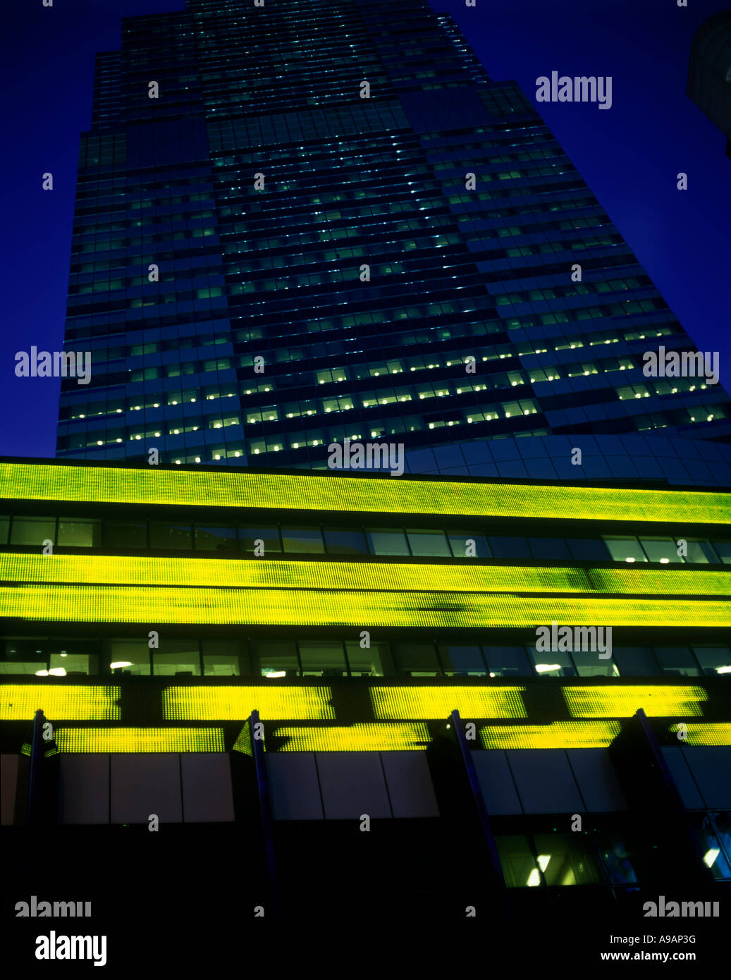 Stock ticker times square hi-res stock photography and images - Alamy