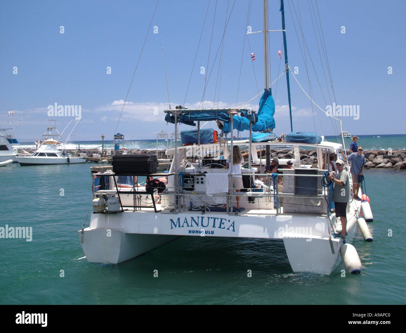Polynesian catamaran hi-res stock photography and images - Alamy