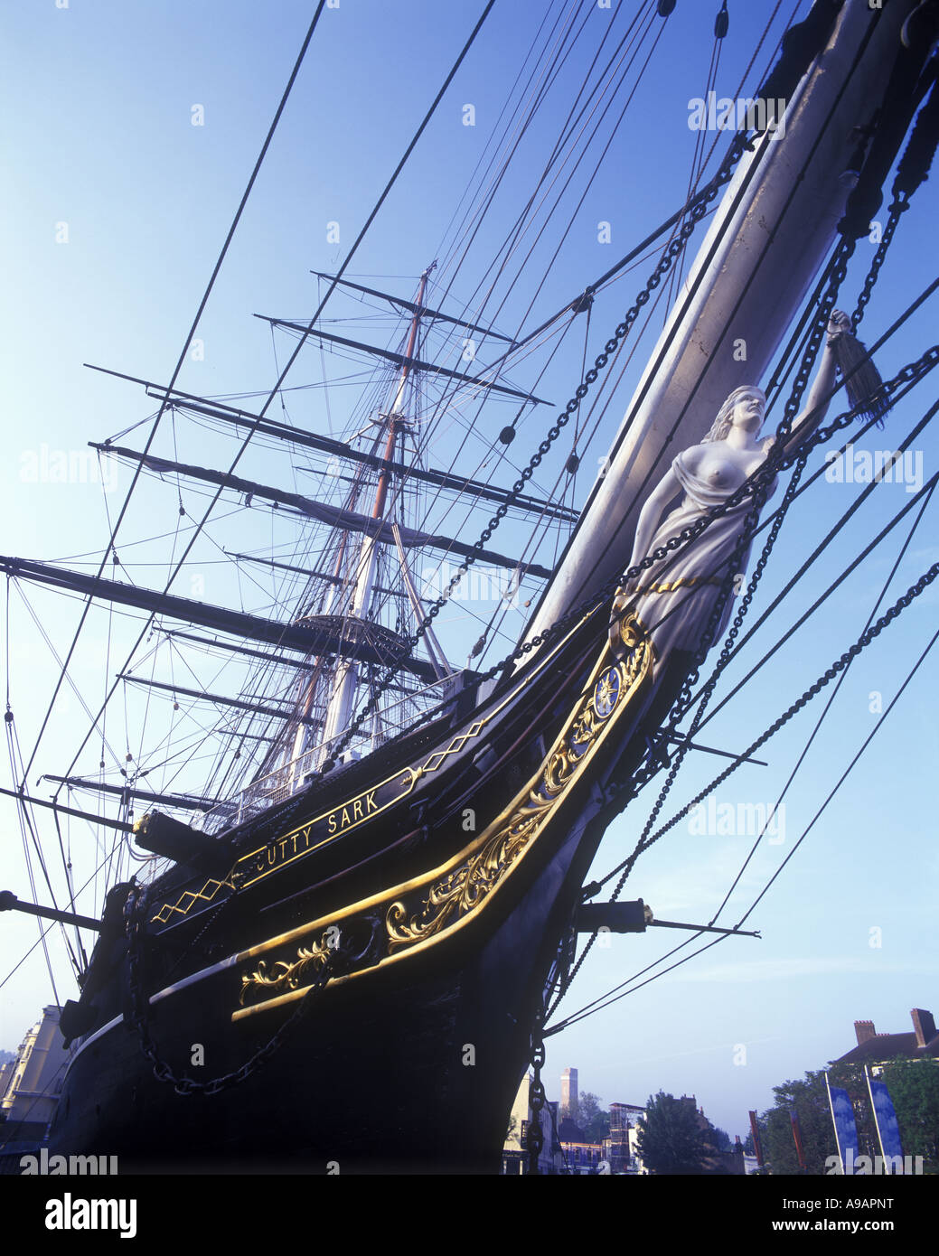 CUTTY SARK TEA CLIPPER GREENWICH LONDON ENGLAND UK Stock Photo - Alamy