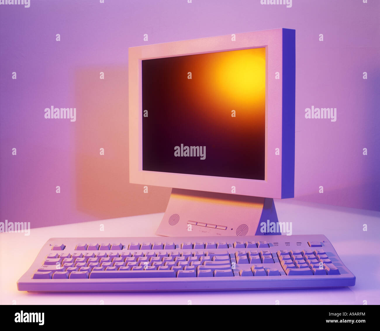 Computer 2000 hi-res stock photography and images - Alamy