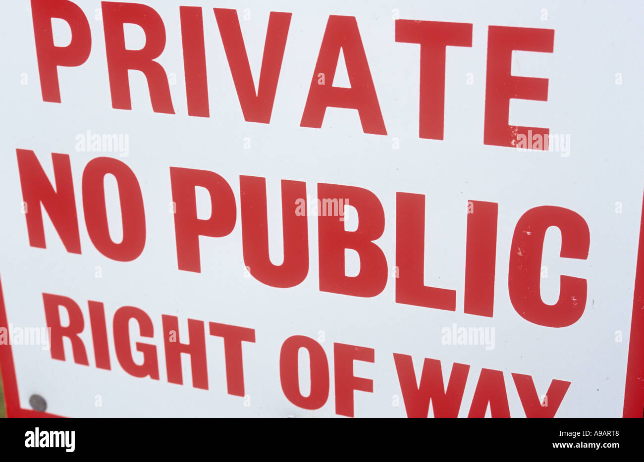 Private sign public hi-res stock photography and images - Alamy