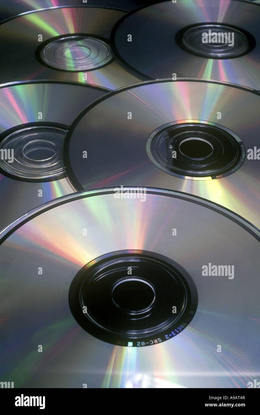 CLOSE UP OF PILE OF COMPACT CD ROM DISCS Stock Photo - Alamy