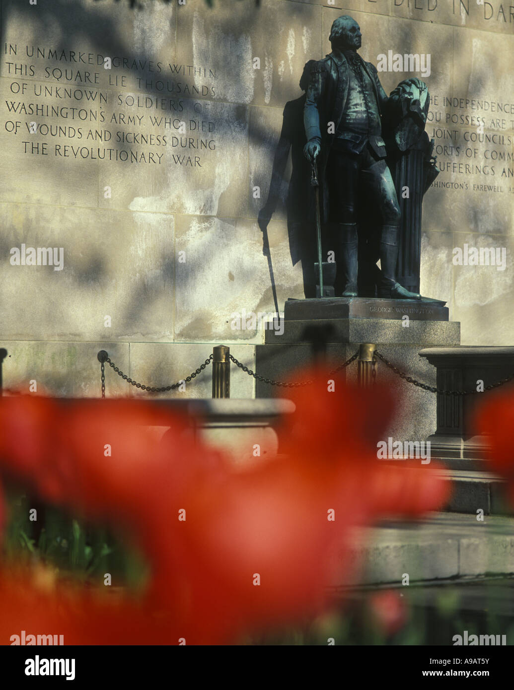 Tomb george washington hi-res stock photography and images - Alamy
