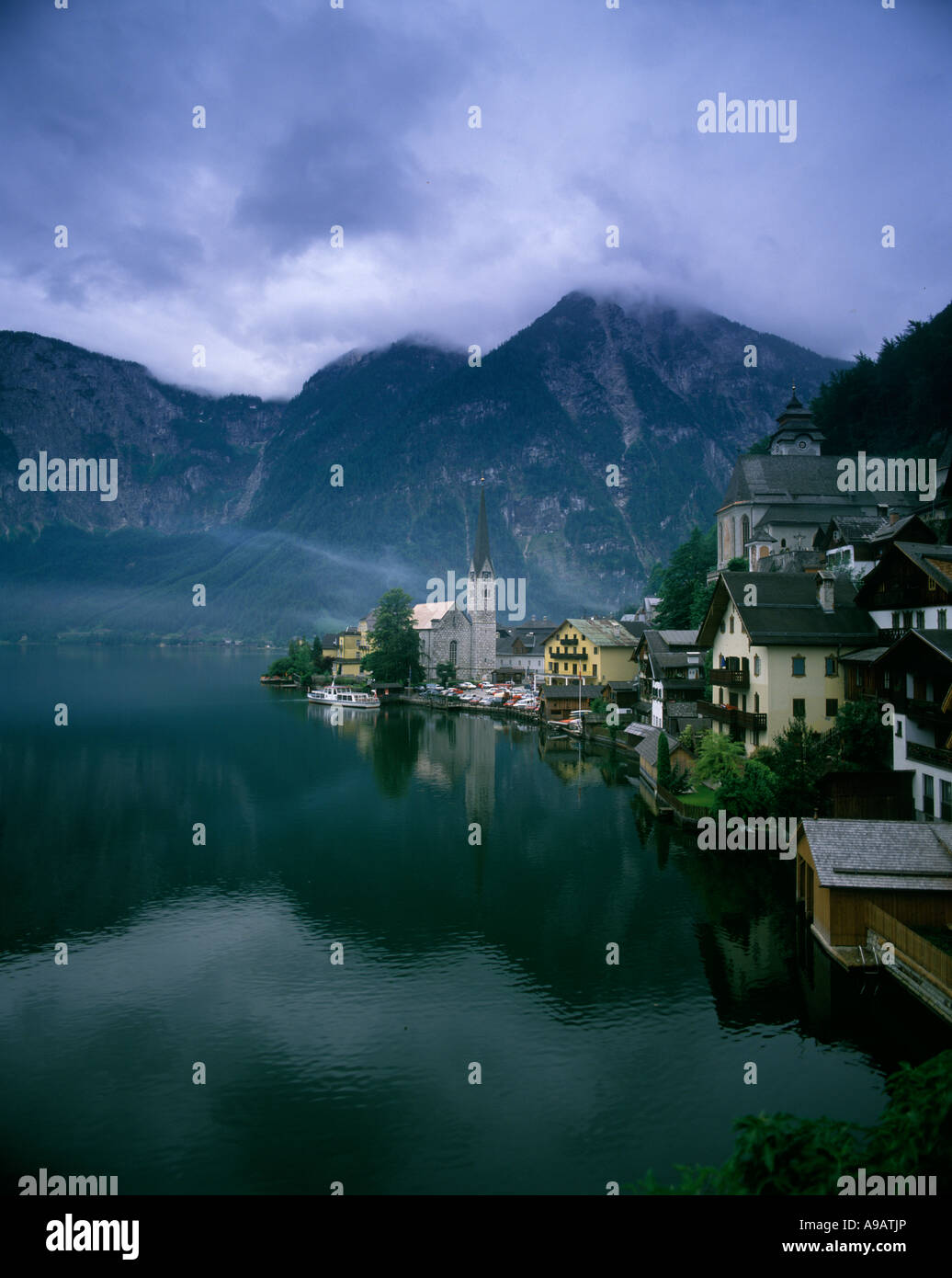 Hallstadt Stock Photos & Hallstadt Stock Images - Alamy