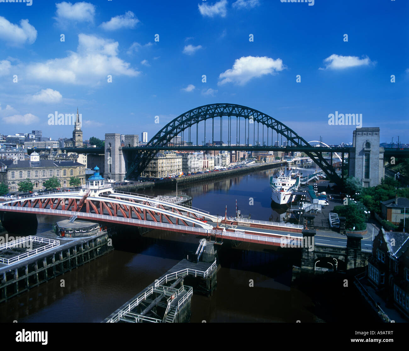 BRIDGES RIVER TYNE NEWCASTLE UPON TYNE ENGLAND UK Stock Photo - Alamy
