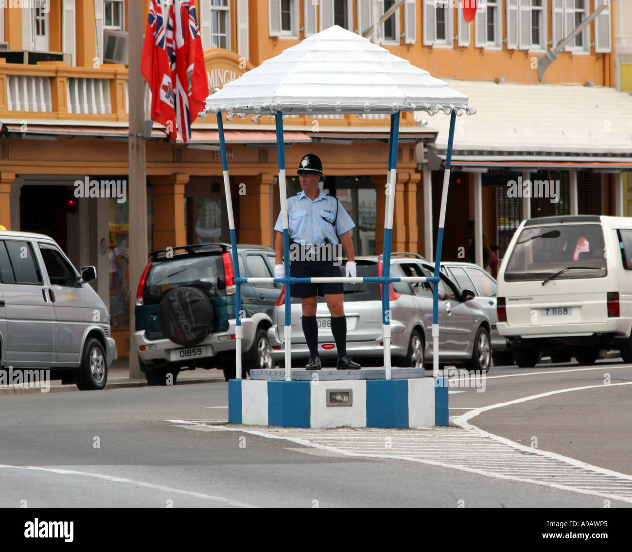 Pedestrian stopper hi-res stock photography and images - Alamy