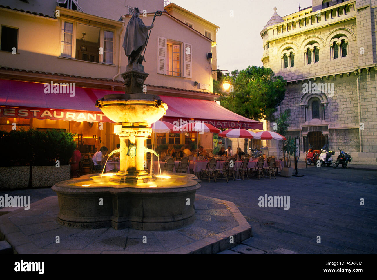 OUTDOOR CAFES STREET SCENE PLACE SAINT NICHOLAS OLD TOWN PRINCIPALITY ...