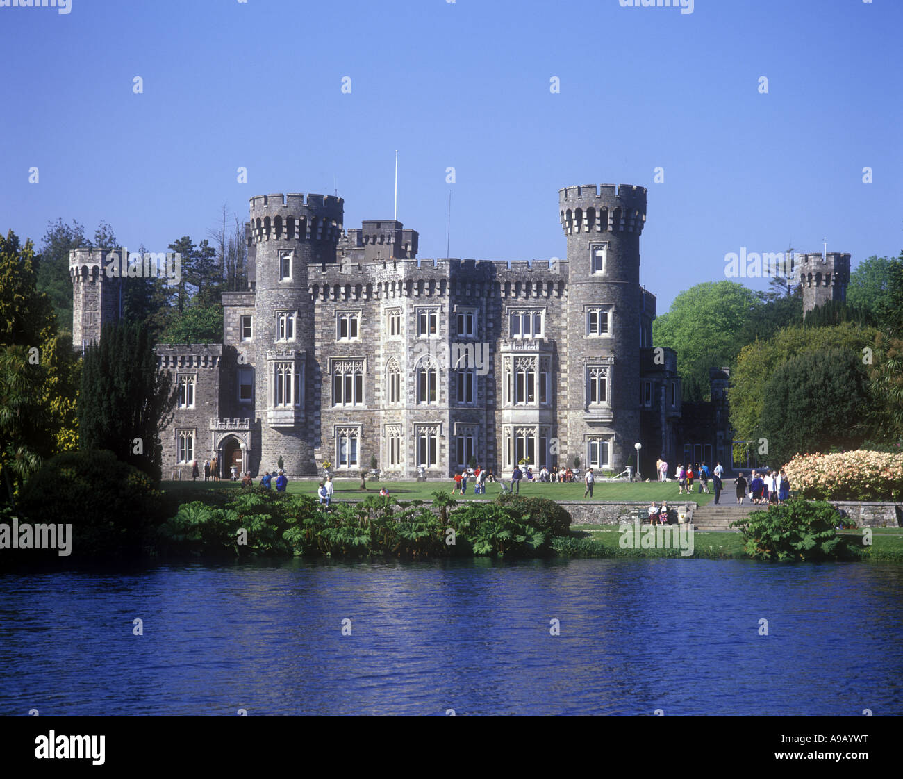 Johnstown castle hi-res stock photography and images - Alamy