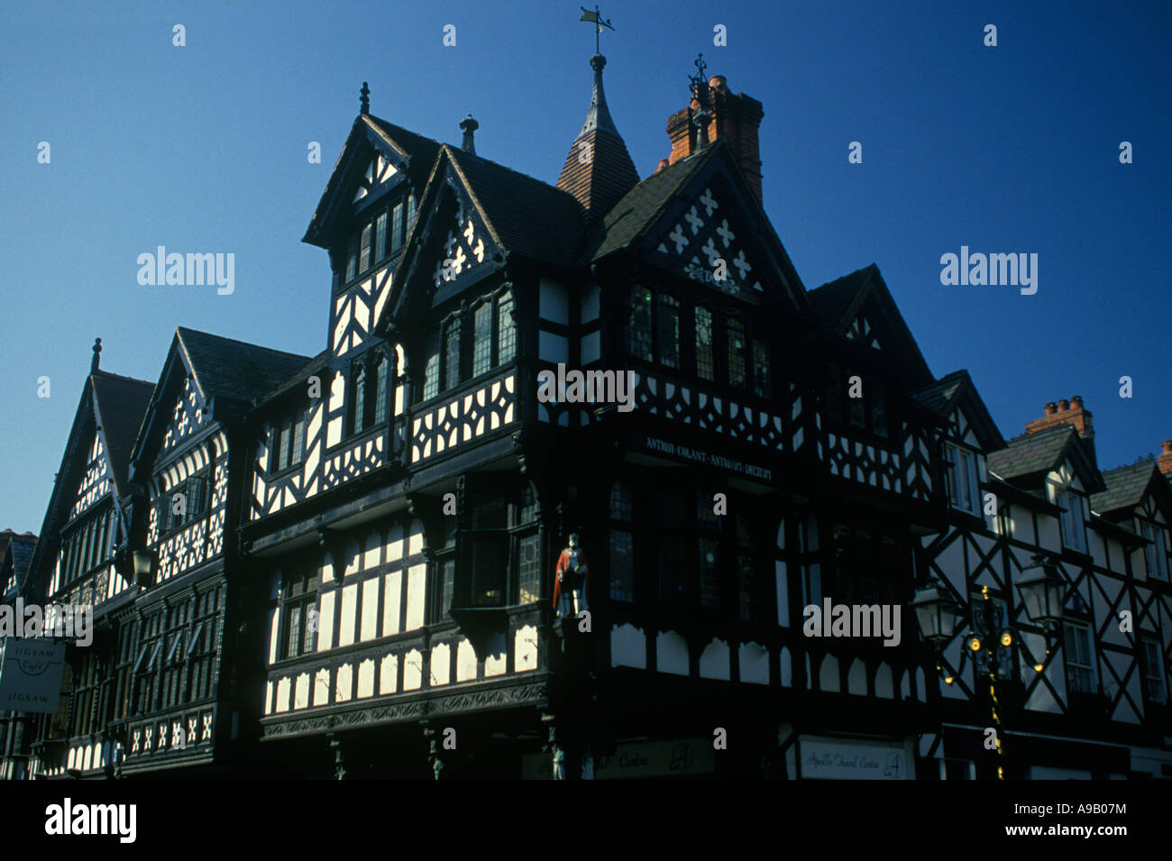 TUDOR HOUSES NORTHGATE STREET CHESTER CHESHIRE ENGLAND UK Stock Photo ...
