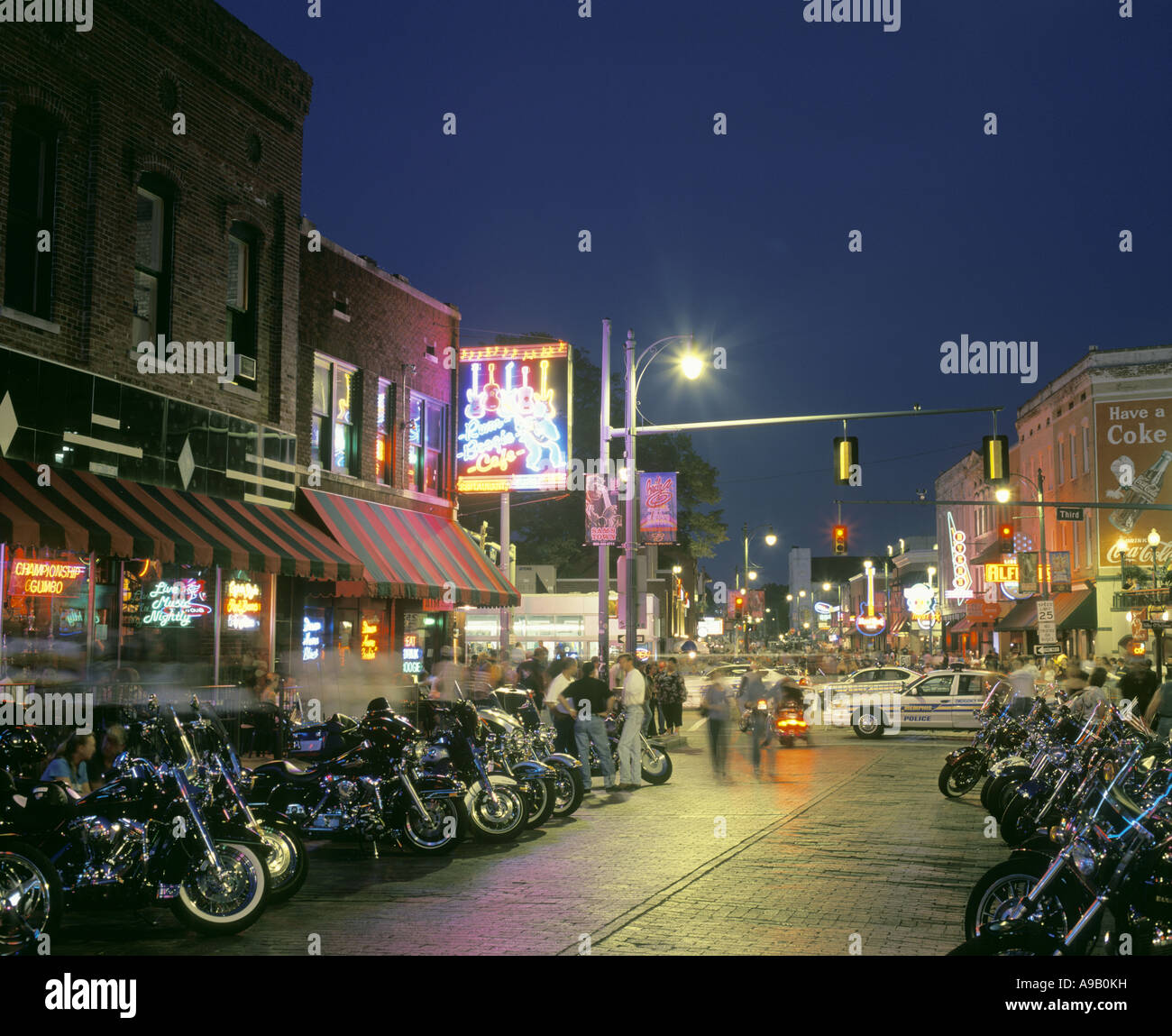 Harley davidson signs hi-res stock photography and images - Alamy