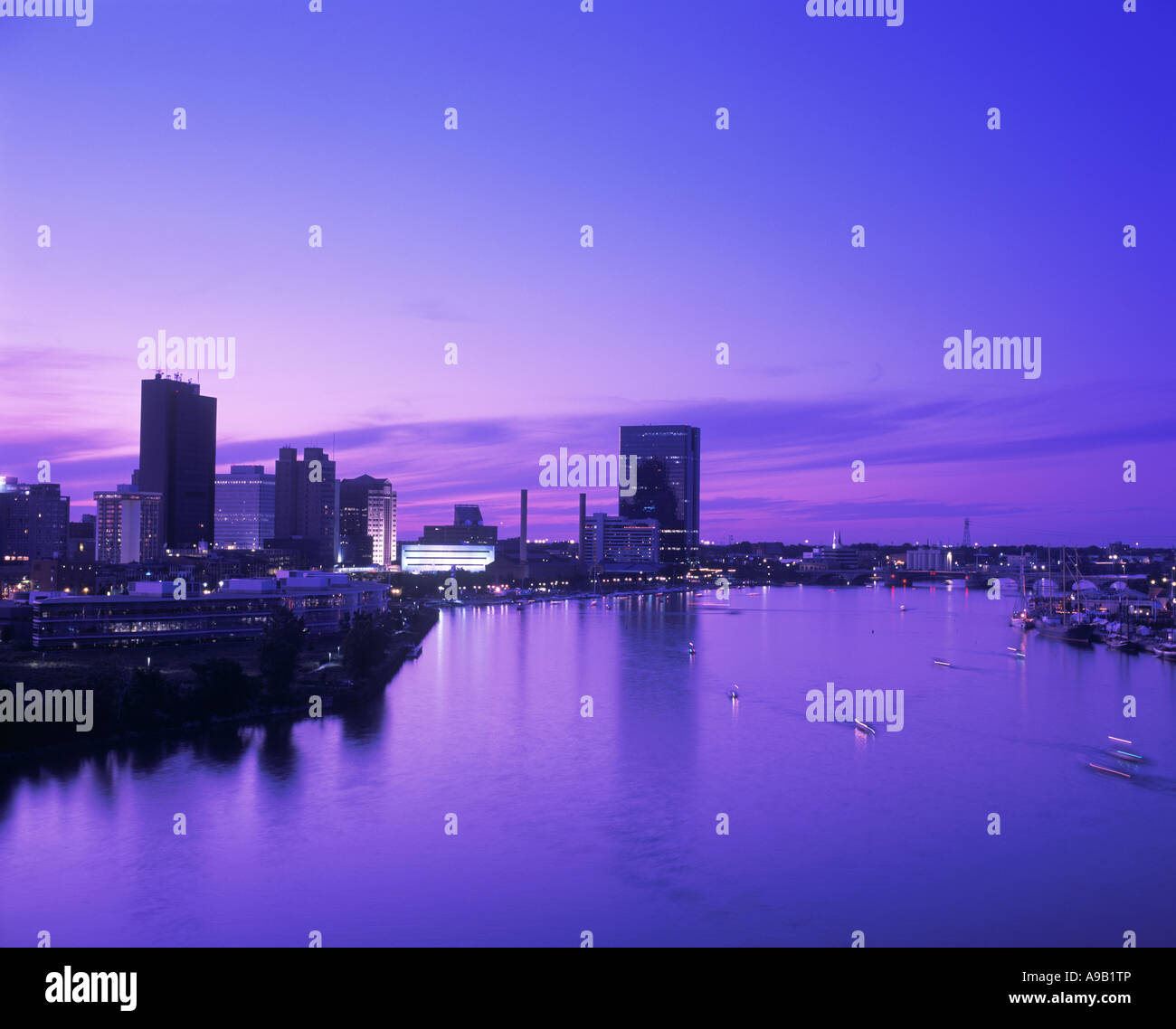DOWNTOWN SKYLINE MAUMEE RIVER TOLEDO OHIO USA Stock Photo - Alamy